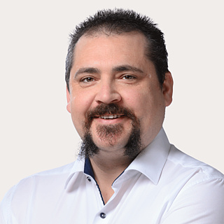 Stefan Titze ｜ baramundi